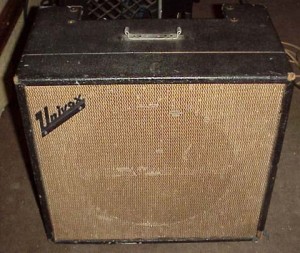 Rob's Crazy eBay Finds: 1960's Univox Amps
