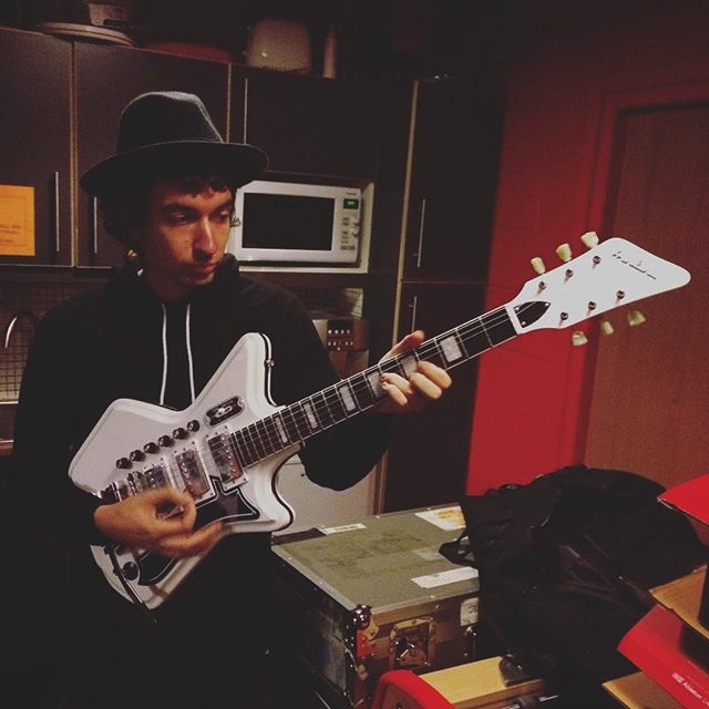 Image 25-04-2017 at 10.53 - MyRareGuitars.com